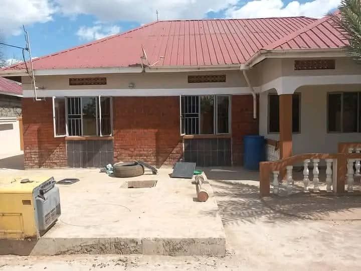 Spacious 4-Bedroom House for Rent in Munuki – Ideal Family Home